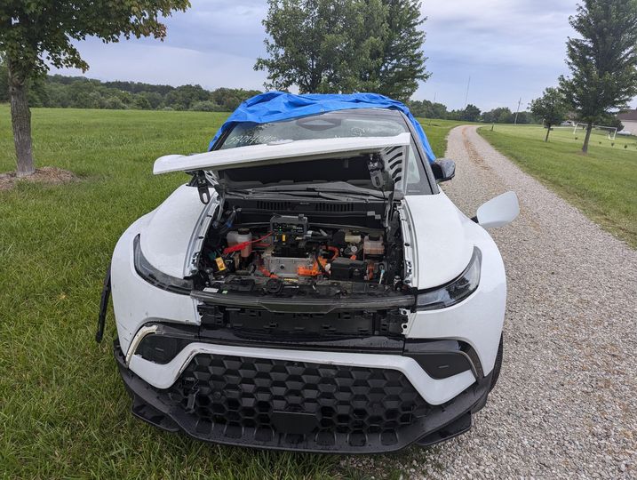 Salvage Surfers keeps Fisker Oceans on the road! – SalvageSurfers