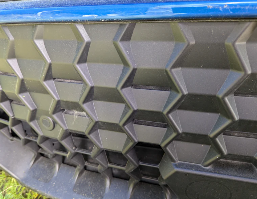 2023 Fisker Ocean front grille including active shutters – SalvageSurfers